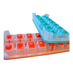 Tupperware | Kitchen | New Colour Choice Tupperware Fresh Pure Ice Cube ...